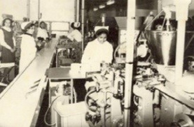 La Vache qui rit-Kiri | Bel Maroc invite dans son usine de Tanger | Le ...